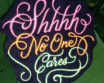 Trust No One Iron on Patch - Etsy