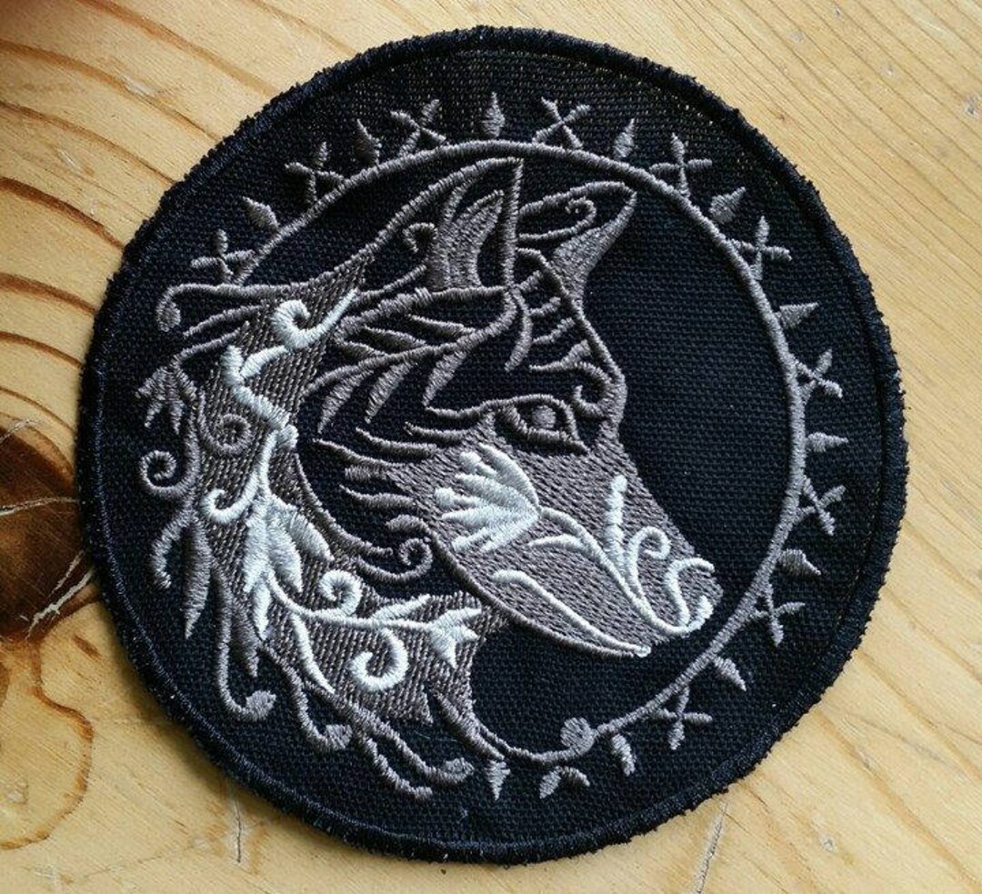Wolf Patch, Embroidered - Etsy
