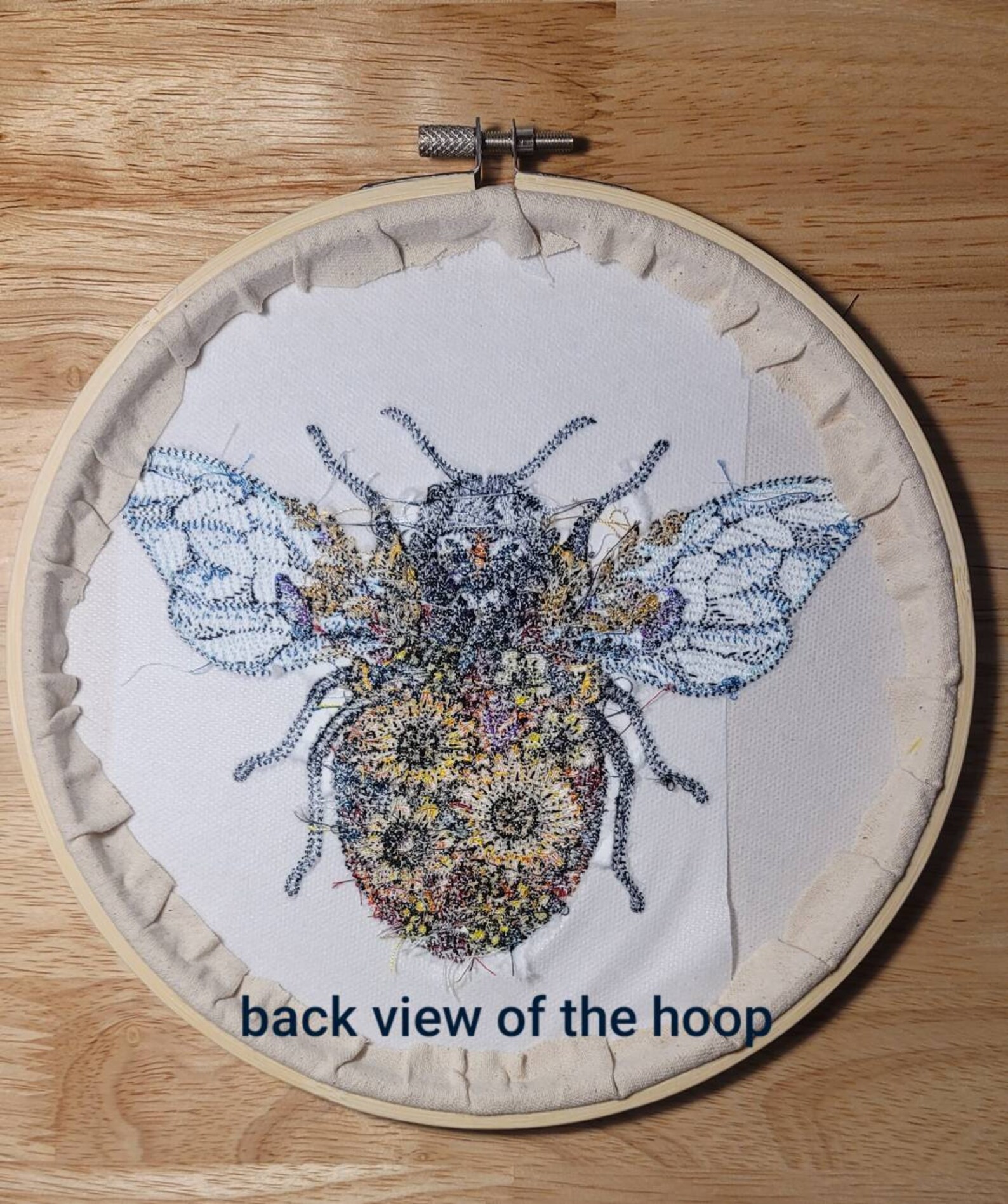 Bee Embroidery Hoop Art - Etsy
