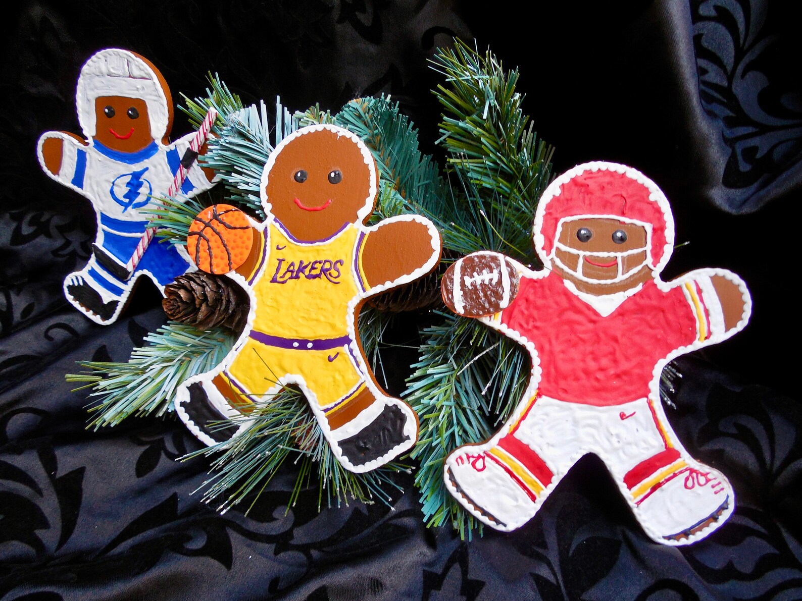 Customized Sportsteam Faux Gingerbread Men--choose Your Team!!! - Etsy