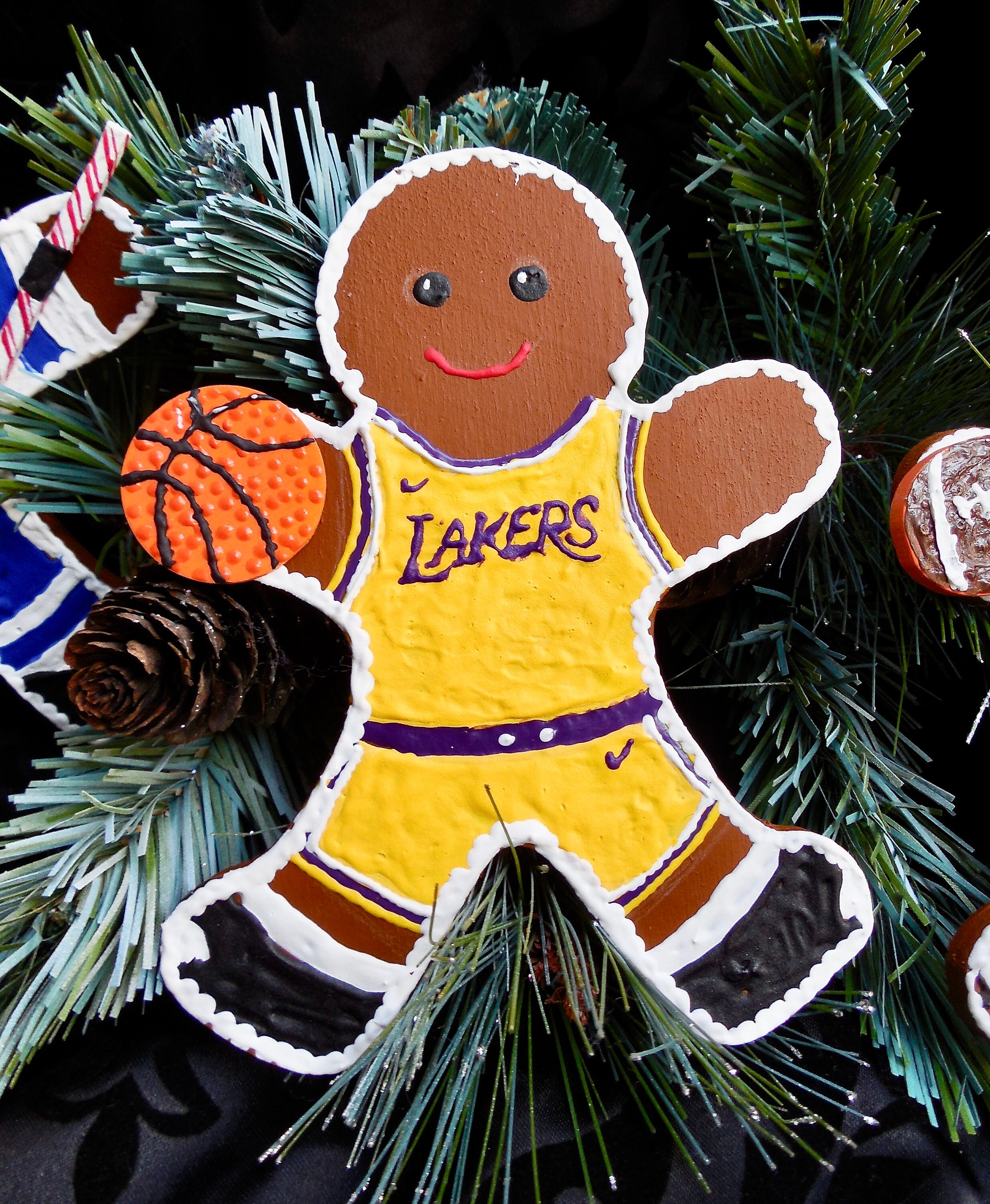 Customized Sportsteam Faux Gingerbread Men--choose Your Team!!! - Etsy