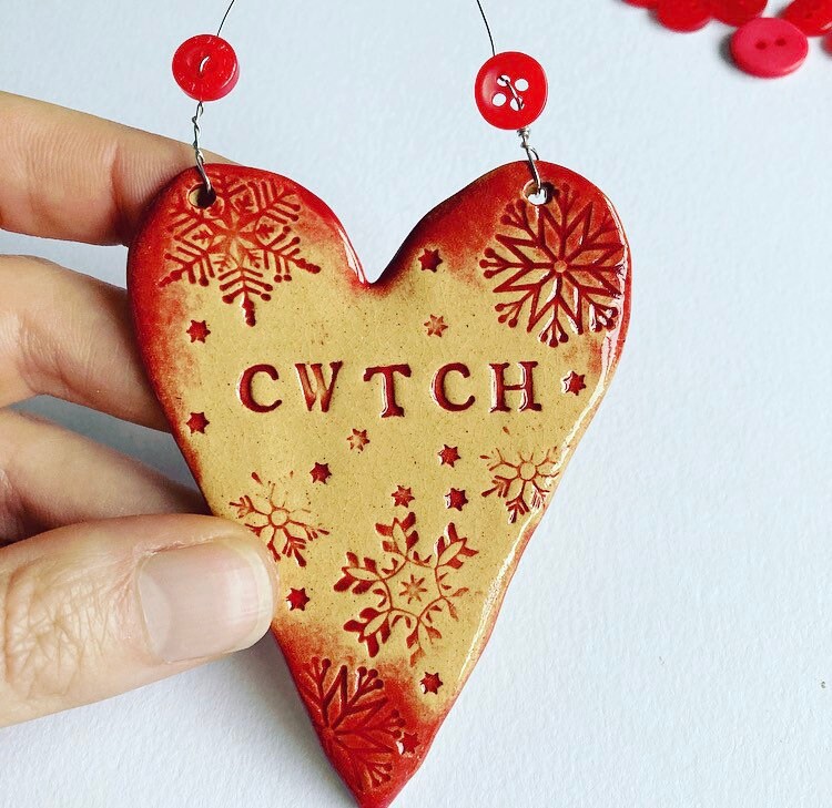 Cwtch (Hug in Welsh) Heart