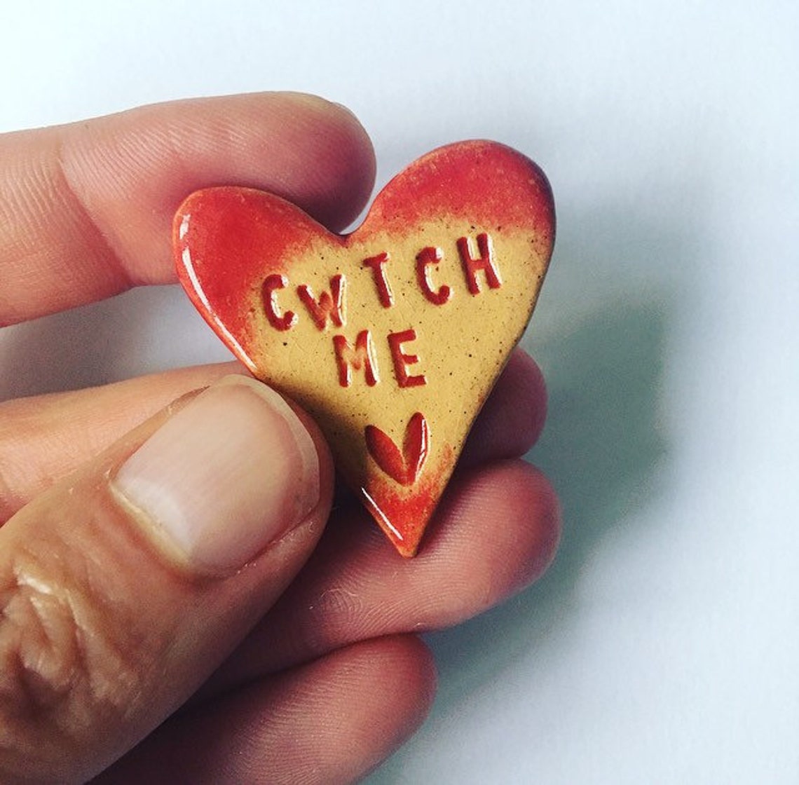 Cwtch Me Hug me in Welsh heart brooch / pin / button / | Etsy