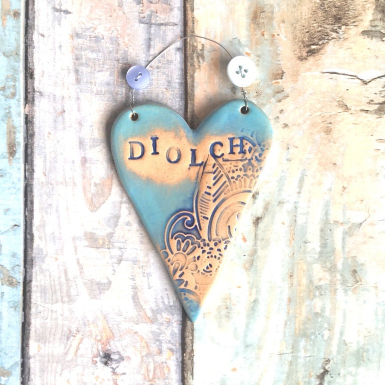 Welsh language heart Diolch (thank you)