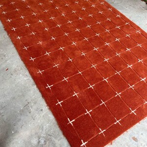 Rust Red Wool Area Rug With Modern Grid Pattern I Hand Tufted ...