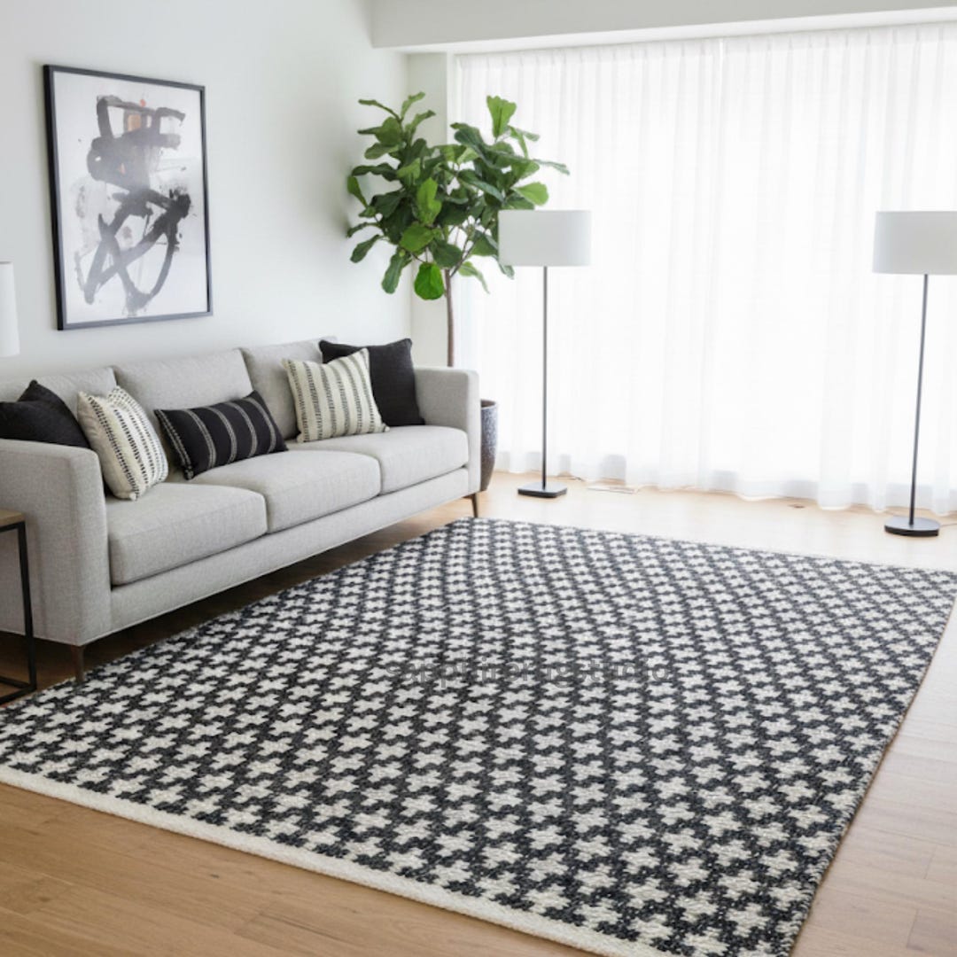 Houndstooth Area Rug: Modern Black and White Geometric Carpet - Etsy