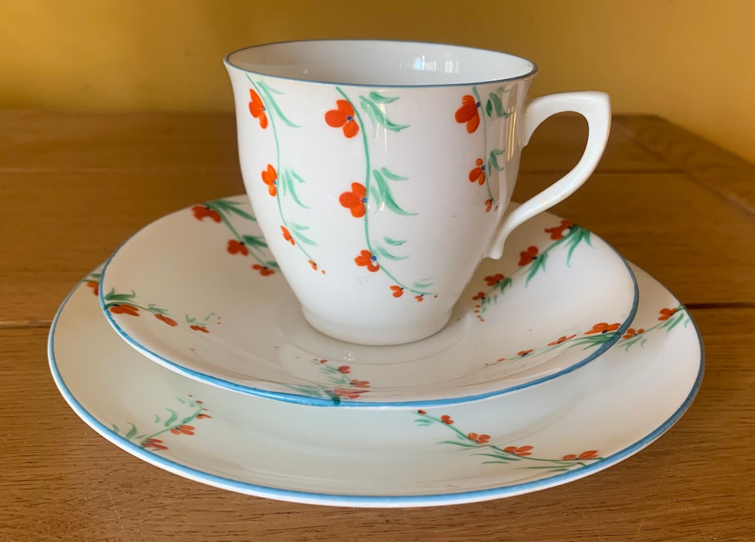 A Set of Antique Collingwoods Bone China Cup, Saucer and Plate With ...