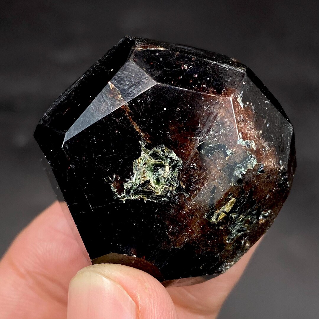 Natural Almandine Garnet Crystal, Polished Red Gemstone From ...