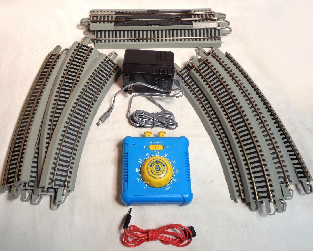 HO Scale E-Z Track Complete Train Track Oval W/transformer; Controller ...