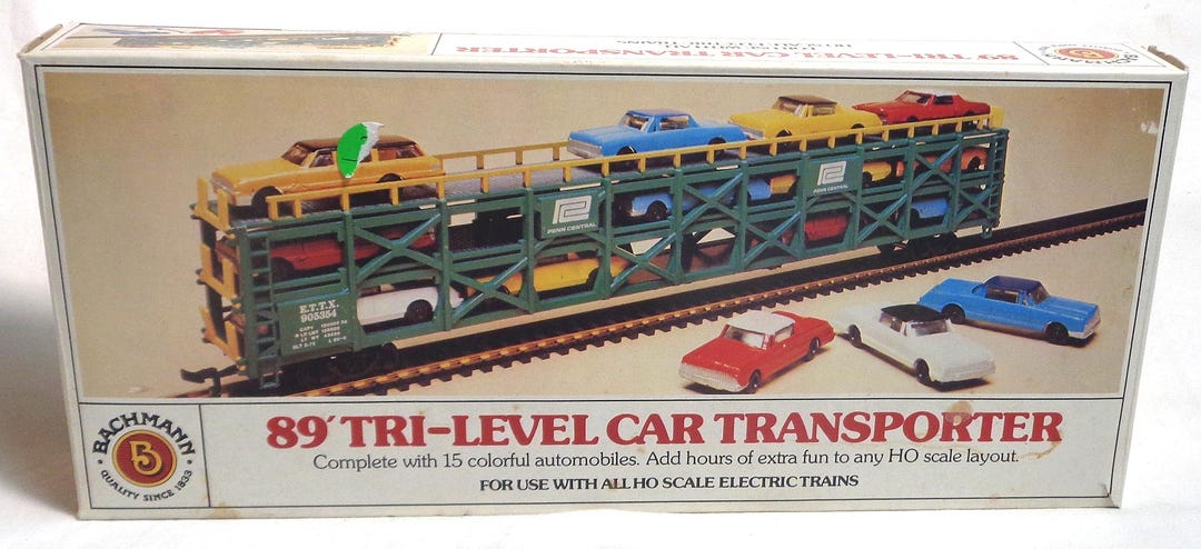 HO Scale Bachmann-89' Tri Level Auto Car Carrier Transporter - PENN CENTRAL Pre-owned in ...