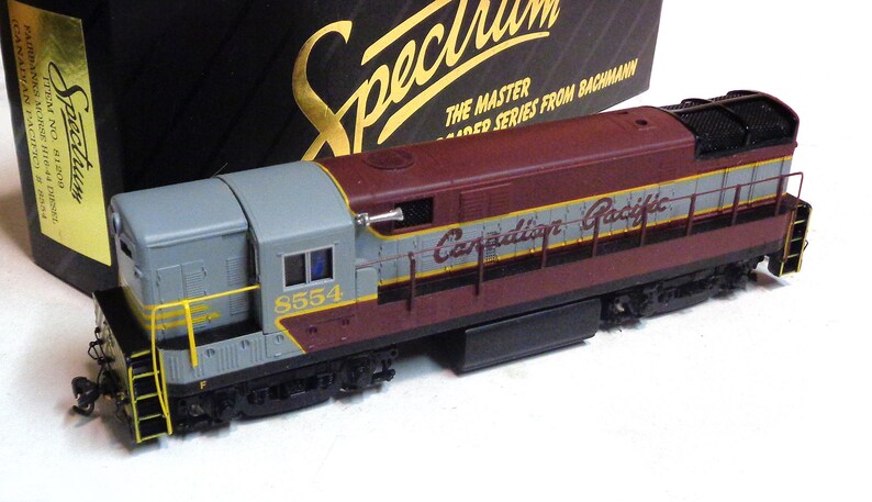 HO Scale Bachmann Spectrum Locomotive Fairbanks Morse H16-44 | Etsy