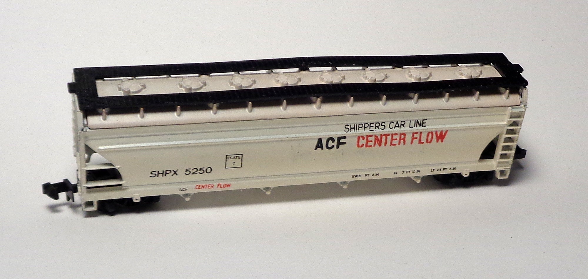 N Scale Atlas shippers Car Line 4 Bay ACF Centerflow Hopper Freight ...