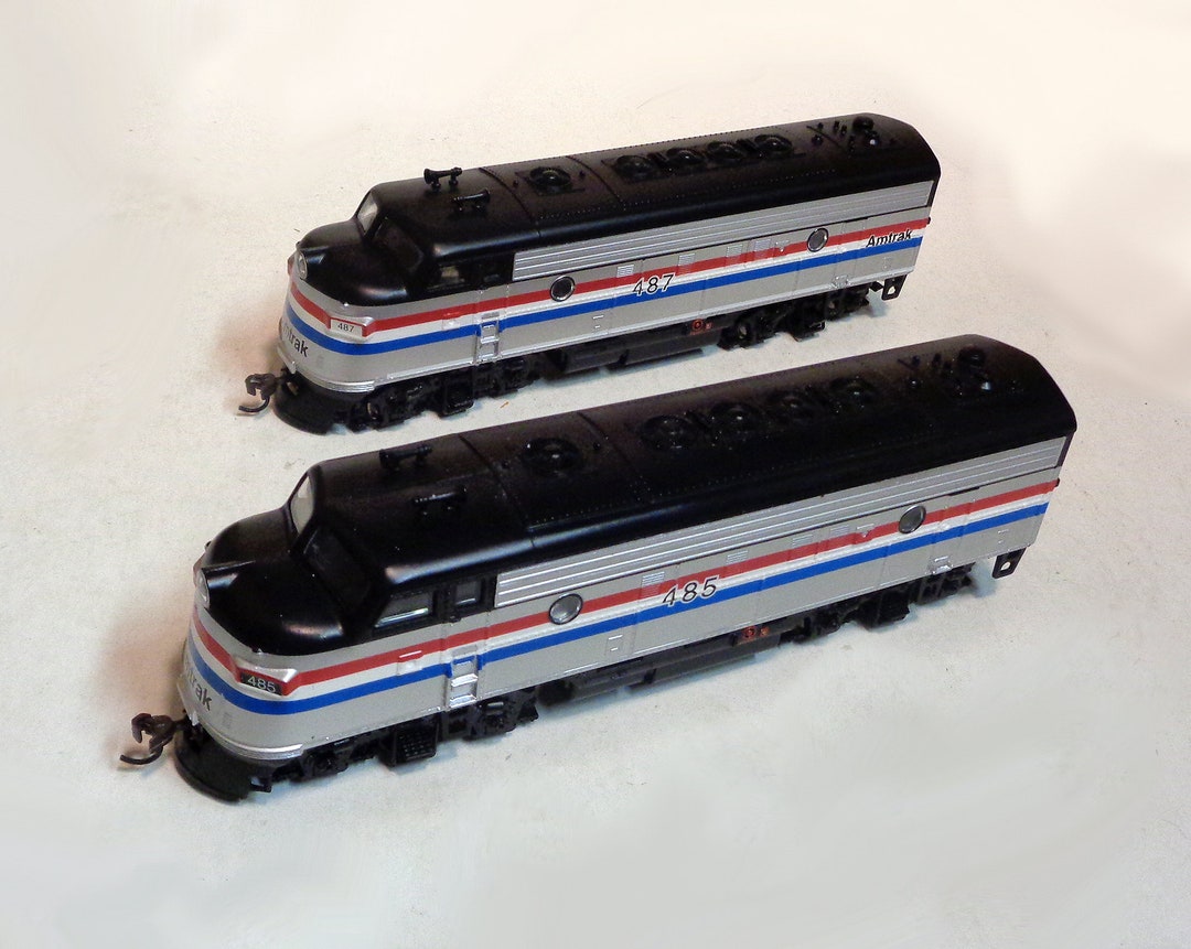 HO Athearn F7a(powered #485) & F7a(non-powered #487) Diesel Engine Set ...