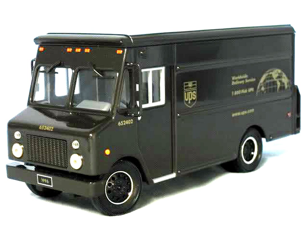 1/32 Scale 1996 Grumman P70D Olsen UPS Delivery Truck Steerable Front ...