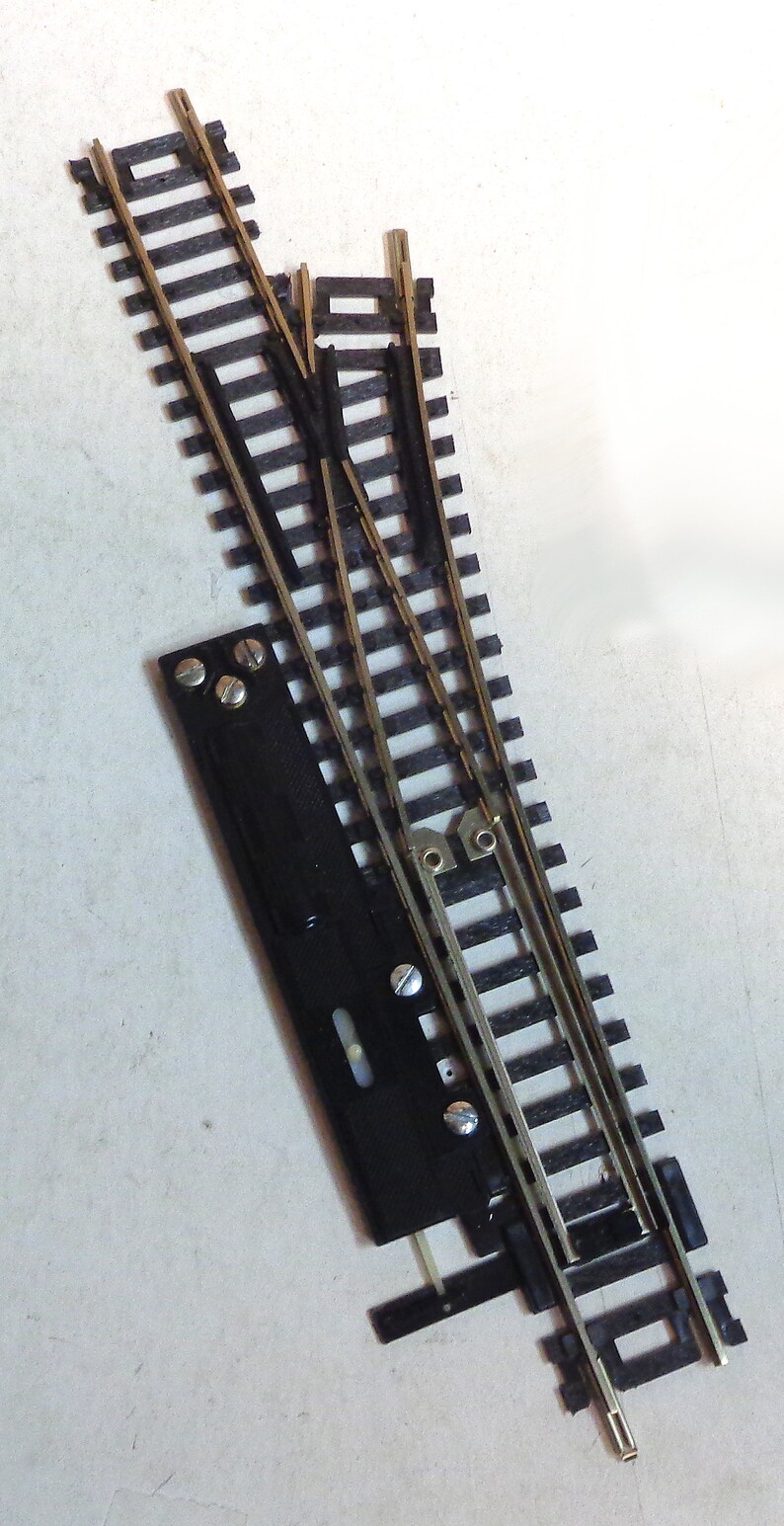 HO Scale ATLAS Right Remote Switch Track - Loose Tested Working Fine ...