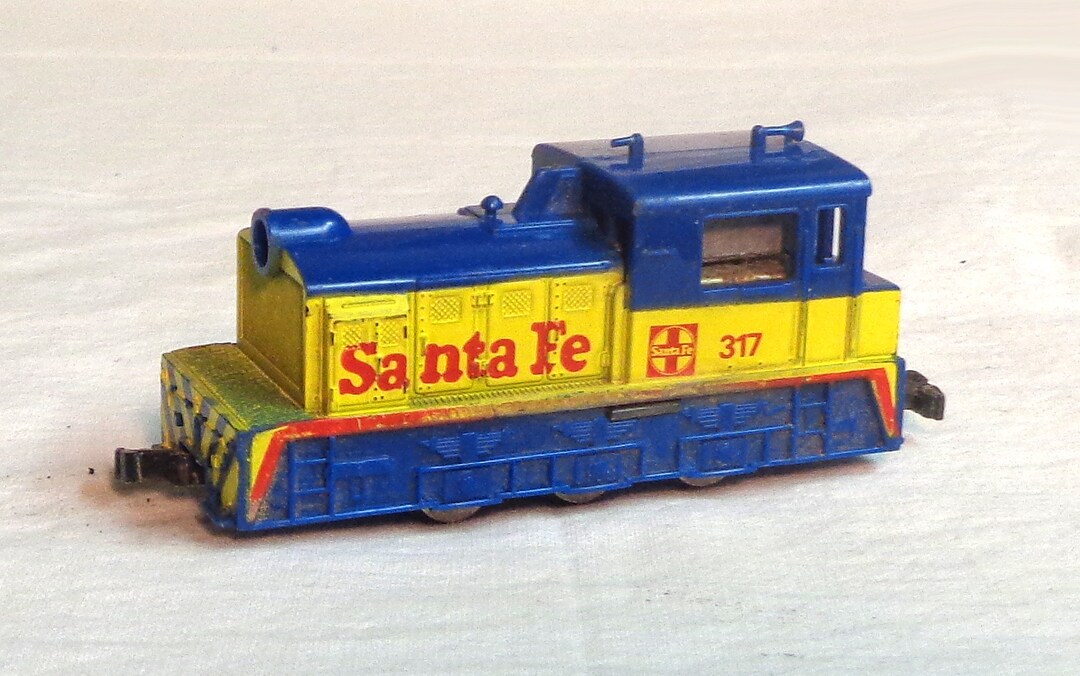 N Scale - VINTAGE Aurora 0-6-0 Yard Diesel Loco Engine - "santa Fe ...