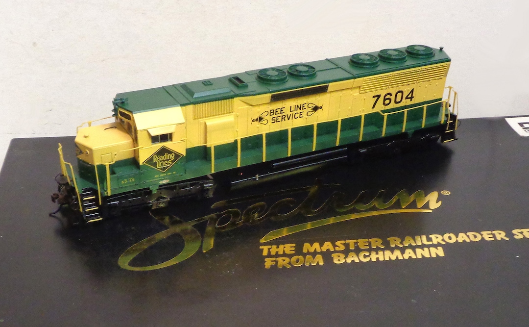 HO Bachmann Spectrum SD-45 Diesel Engine - "reading-bee Line" #7604-won ...