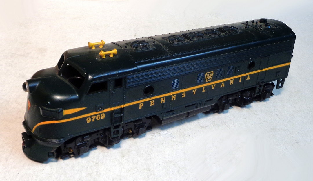 HO Scale Mantua F9A pennsylvania 9769 Diesel Locomotive Engine Runs ...