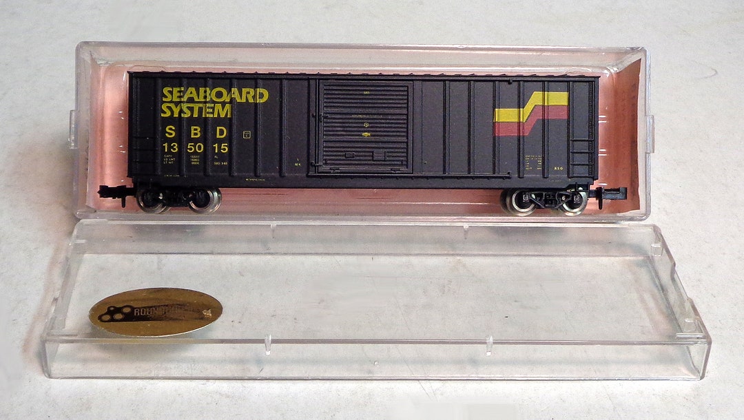 N Scale Railbox Freight Car - Box Car - "seaboard System" - Like New in ...