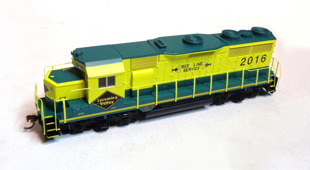 HO Athearn GP30 Powered Diesel Engine - DCC - "lycoming Valley - Bee ...