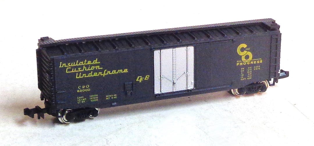 N Scale Bachmann - 50 Foot Box Car "c & O" Freight Train - in NEW ...