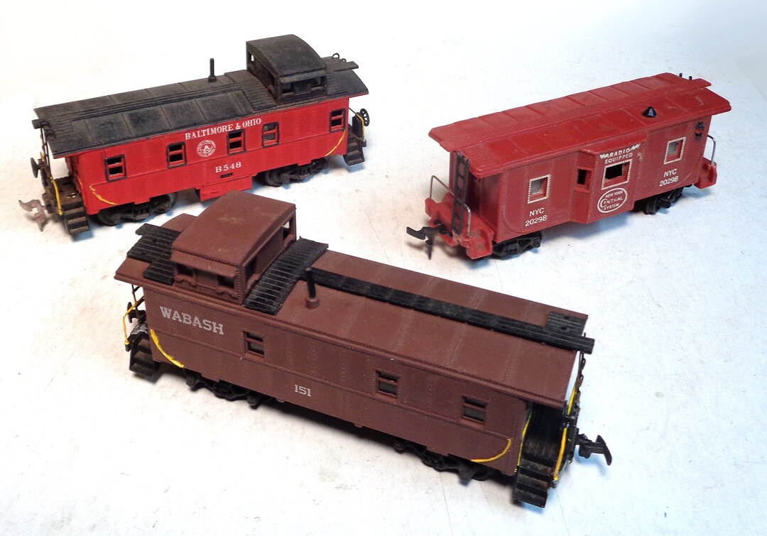 HO Scale Pre-owned TRIO of Vintage Misc. Branded Cabooses - "baltimore ...