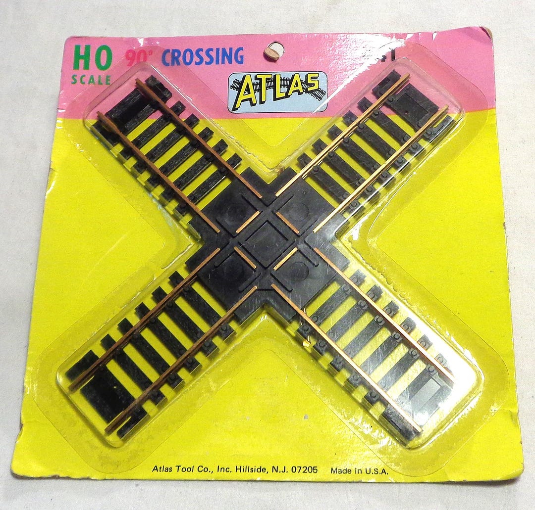 HO Scale ATLAS 90 Degree Train Track Criss Crossing Section - New in ...