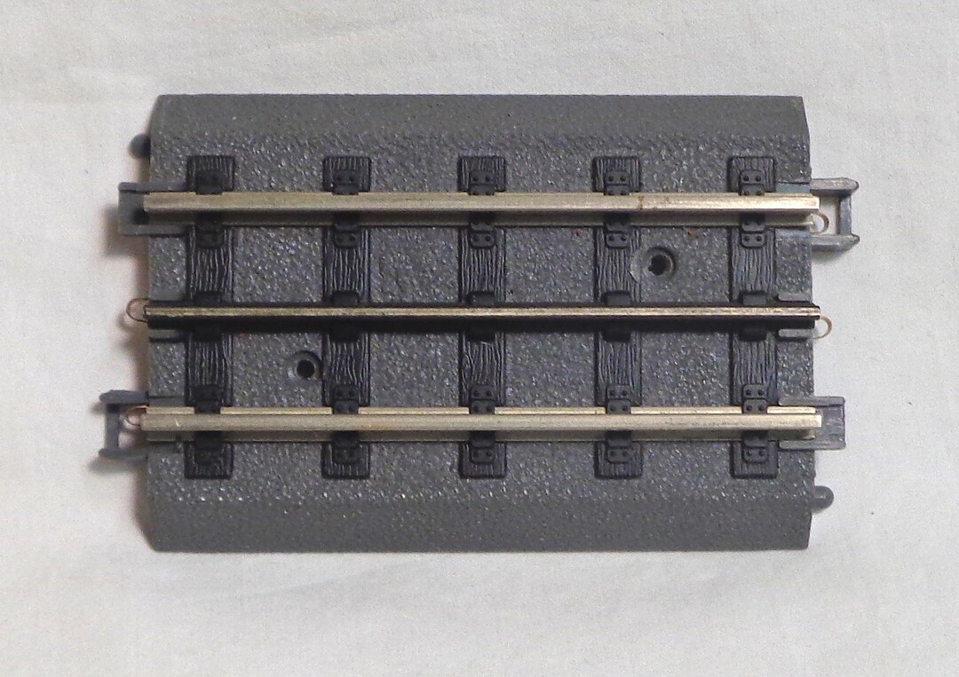 O Scale MTH 3 Rail "realtrax" VINTAGE 4.5 Inch Straight Train Track ...