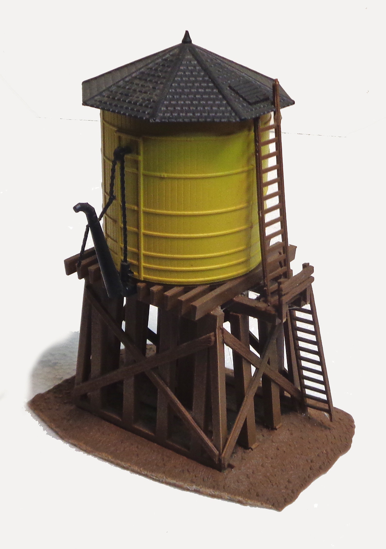 HO Scale Built up Train Layout Building Water Tower With 2 Ladders Pre ...
