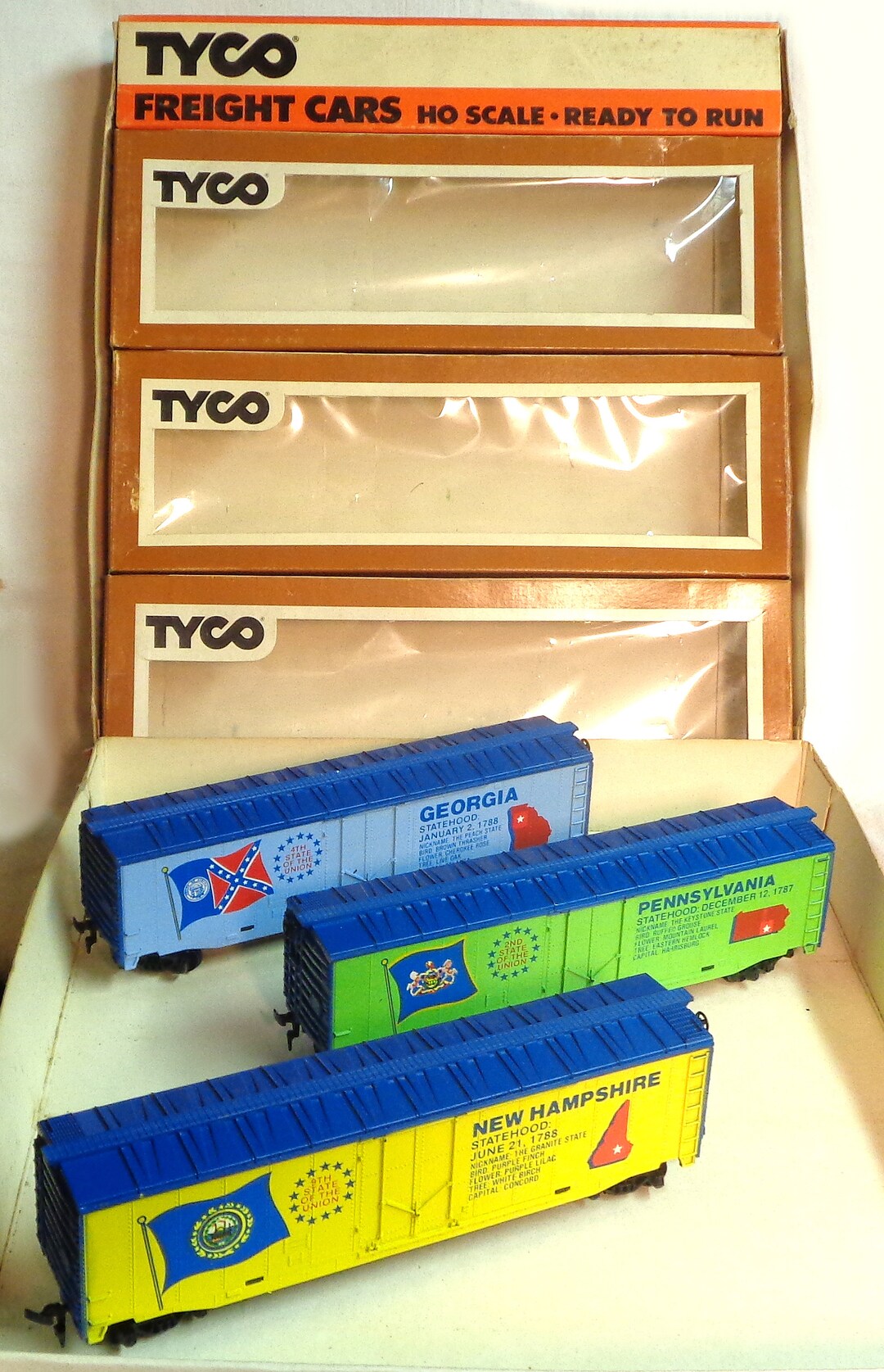 HO Scale - Set of 3 Tyco Box Cars - Pennsylvania; Georgia & New ...