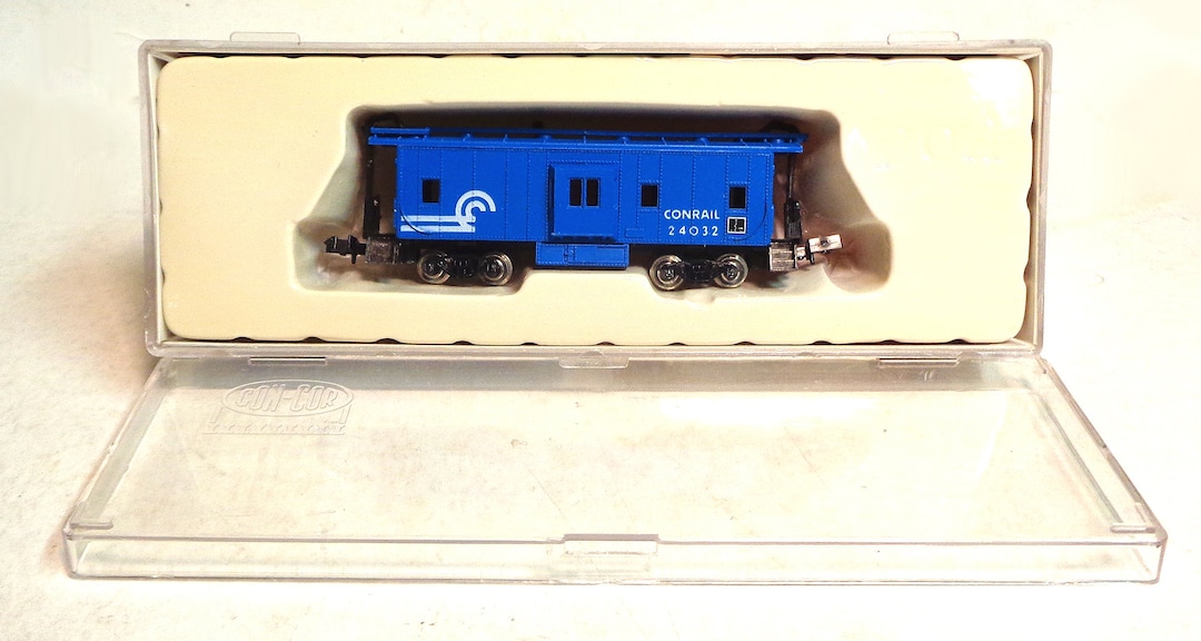 N Scale Concor Freight Car - Extended Vision Caboose "conrail" - Like ...