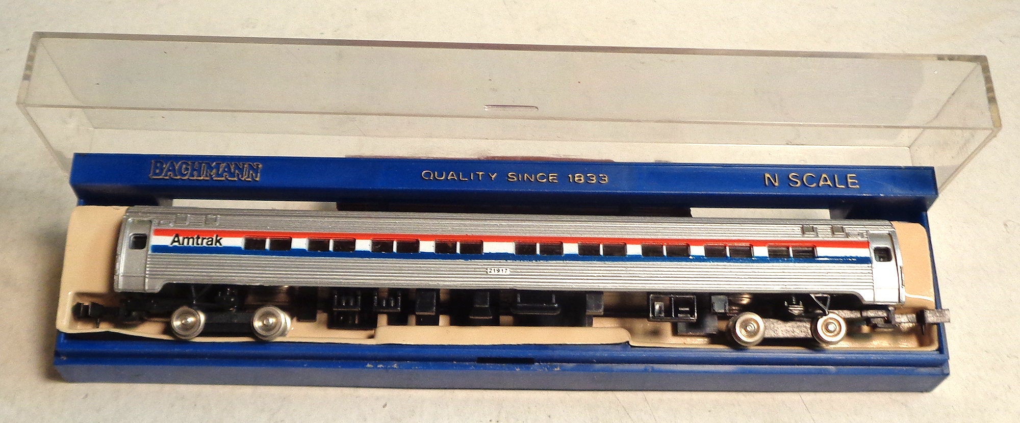 N Scale Bachmann 85 Foot Budd Amfleet Coach Passenger Car amtrak New in ...