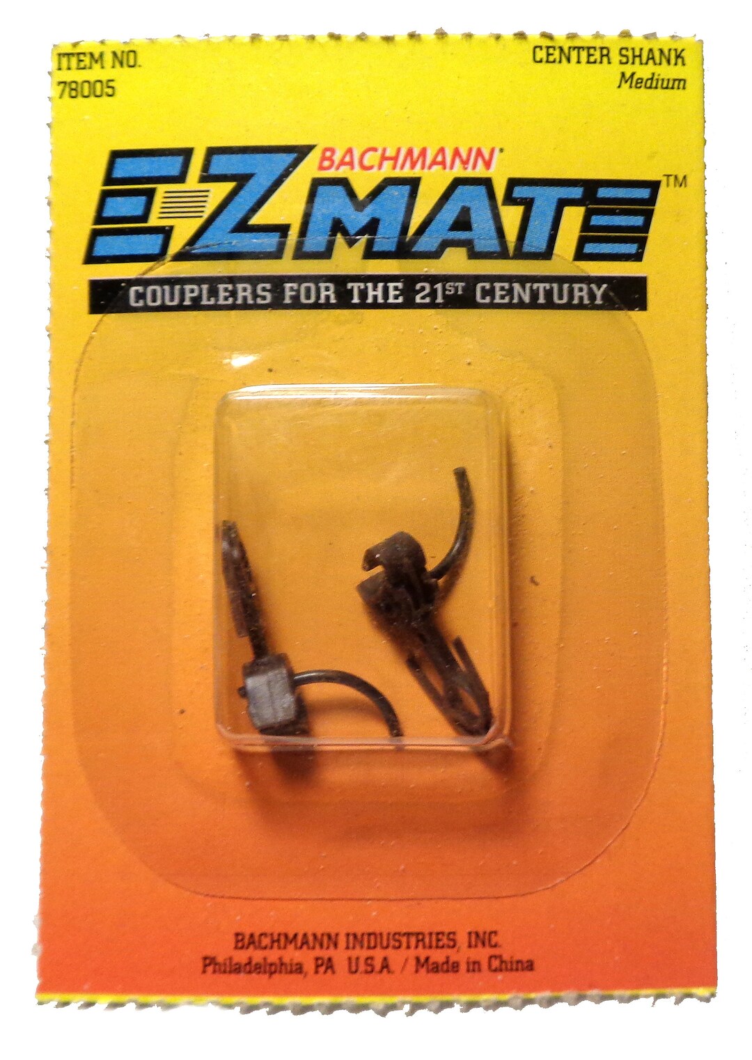 Ho Scale Bachmann E-zmate Center Shank MEDIUM Pair of Train Couplers ...
