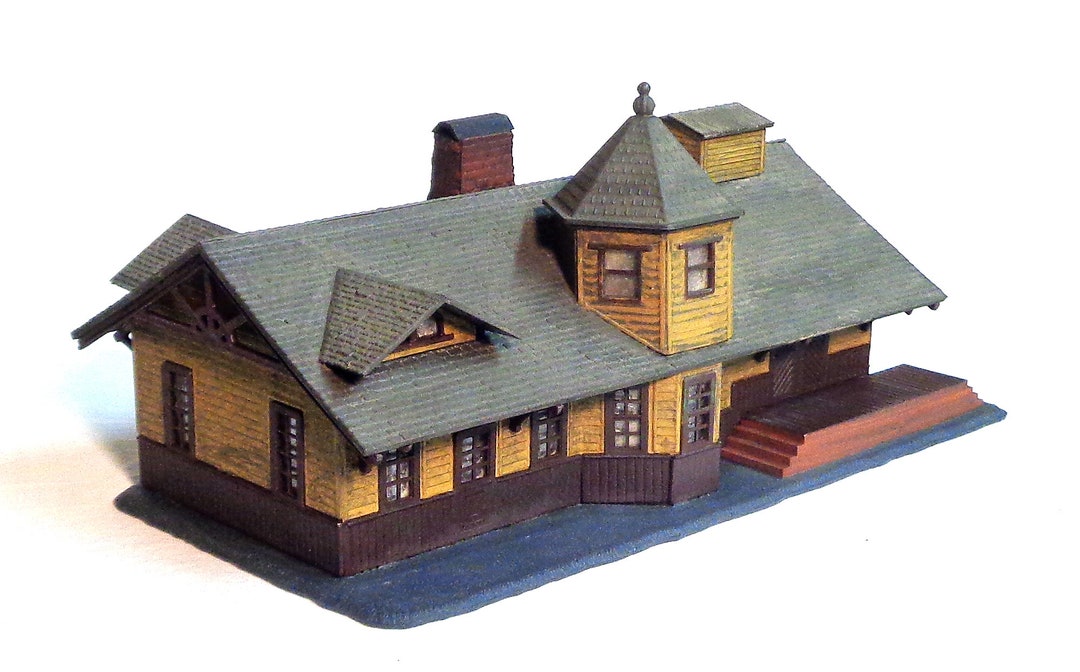 HO Scale Pre-owned Built up KIT for Train Layouts - "passenger Station ...