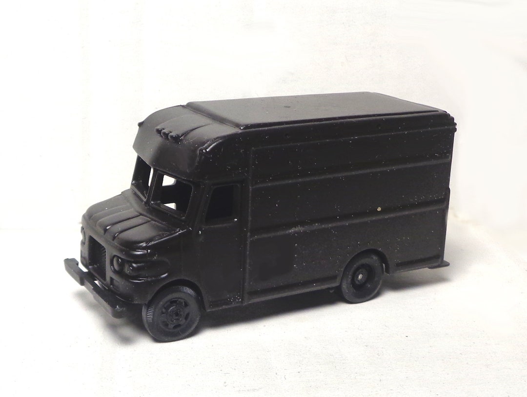 HO Scale Well Detailed UPS Truck - VAN for Model Train Layouts - Etsy