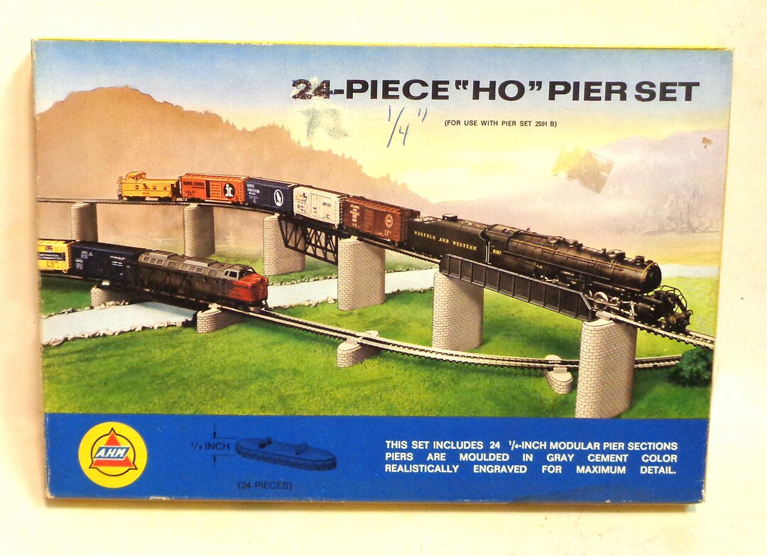HO Scale AHM - 24 Piece Pier Set - Like New in the Box! - Etsy