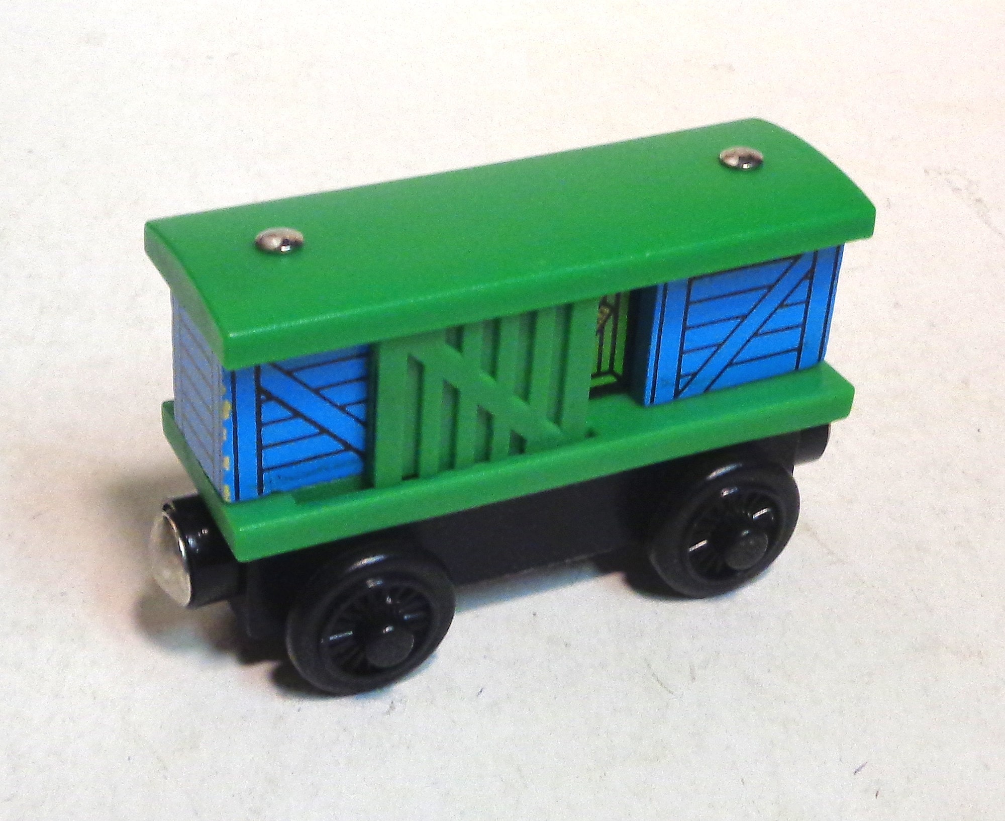 Thomas the Tank Discontinued Collectible WOOD Train Car box Car Green ...