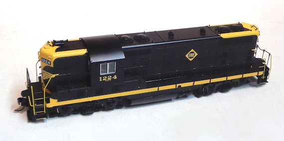 HO Scale Lifelike Proto GP-7 Diesel Locomotive | Etsy