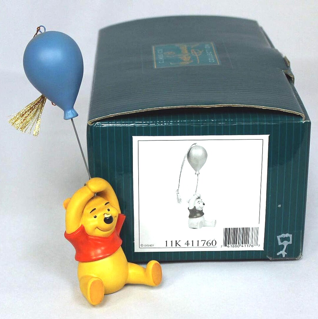 Disney Porcelain Classics Collection-winnie the Pooh "up to the Honey ...
