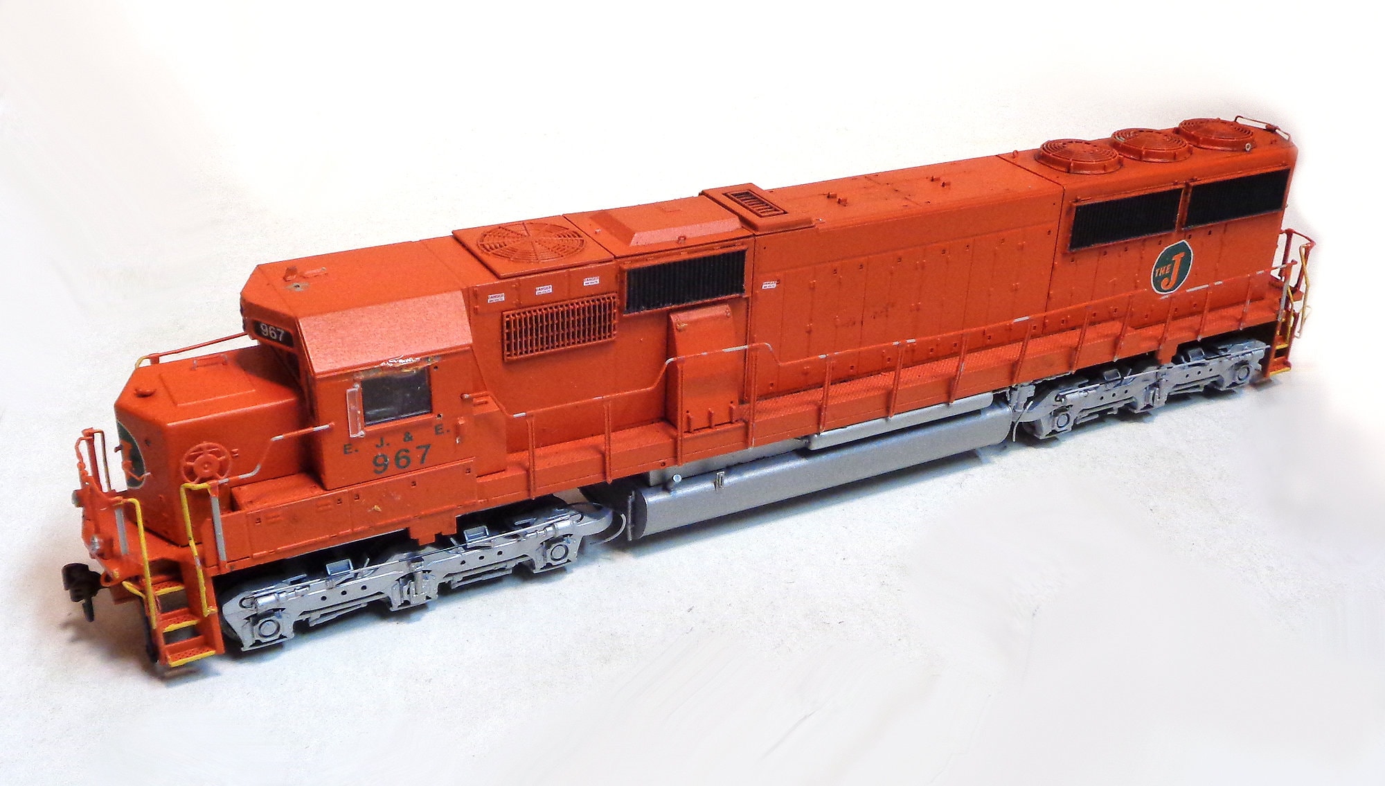 HO Scale Lifelike SD-50 Powered Locomotive e J & E the J 967 Doesn't ...