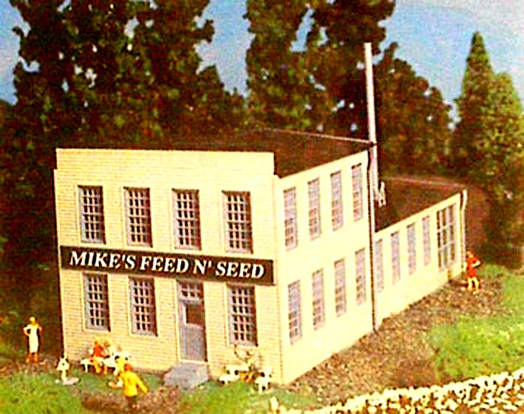 HO Scale "mike's Seed N Feed" Train Building KIT - NEW in Box! - Etsy