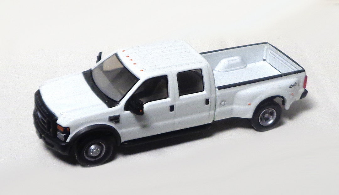 1/87 HO Scale 2008 Ford F-350XL Super Duty Crew Cab Dually Truck for ...