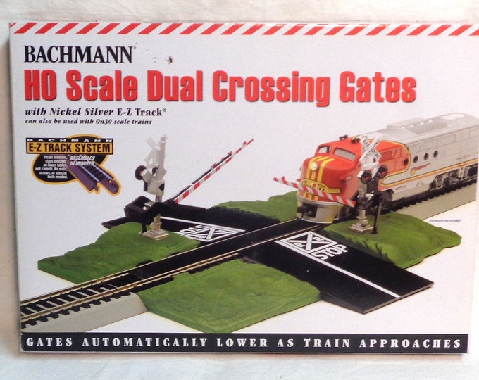 HO Scale Bachmann E-Z Track System - RR Crossing With Dual Operating ...