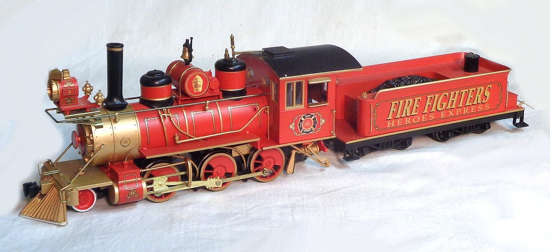 On30 Bachmann Heritage Village 2-6-0 Steam Engine With Tender fire ...