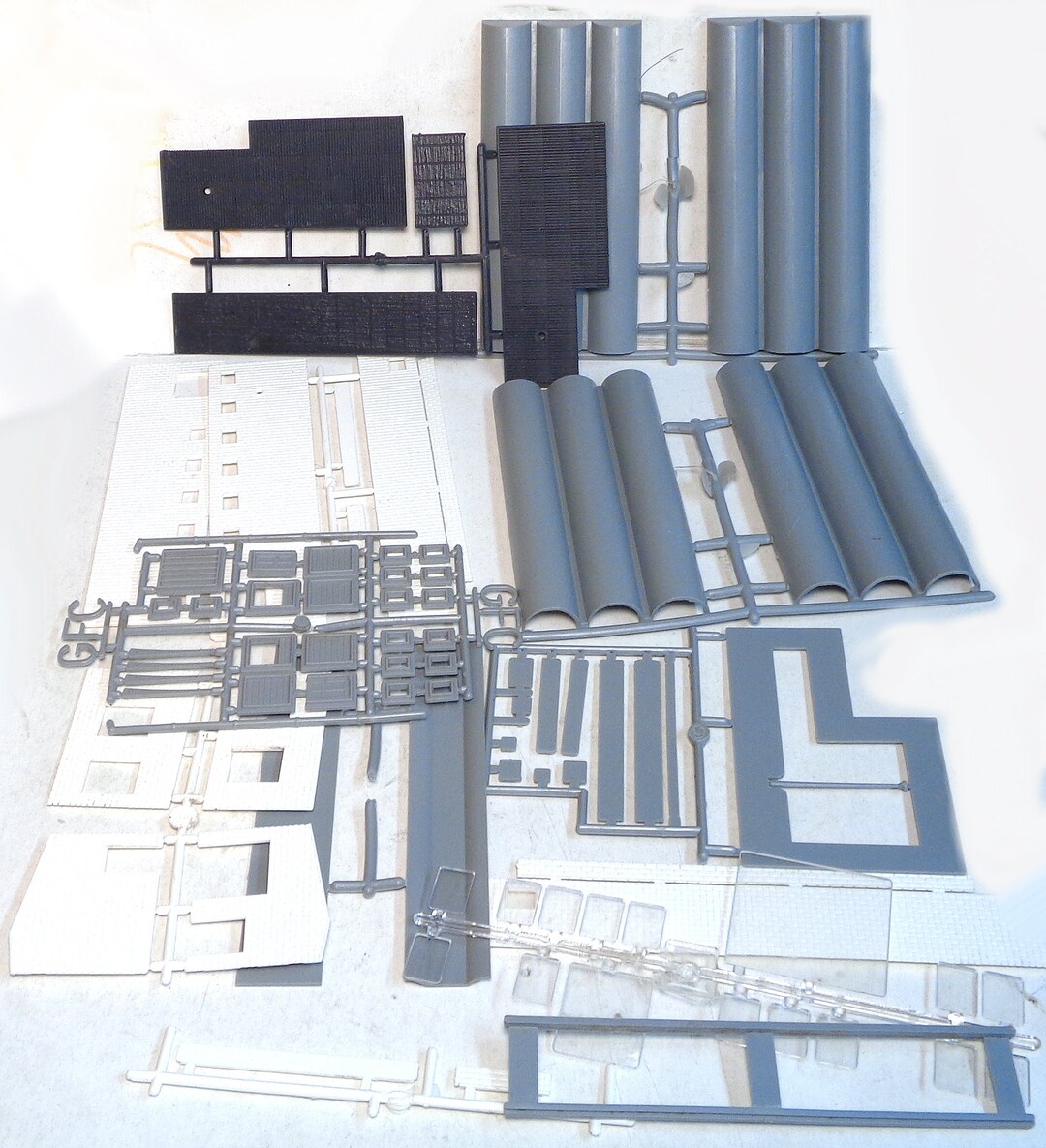 N Scale Trains Building KIT - Grain Farmers Coop Corn Silo. No ...