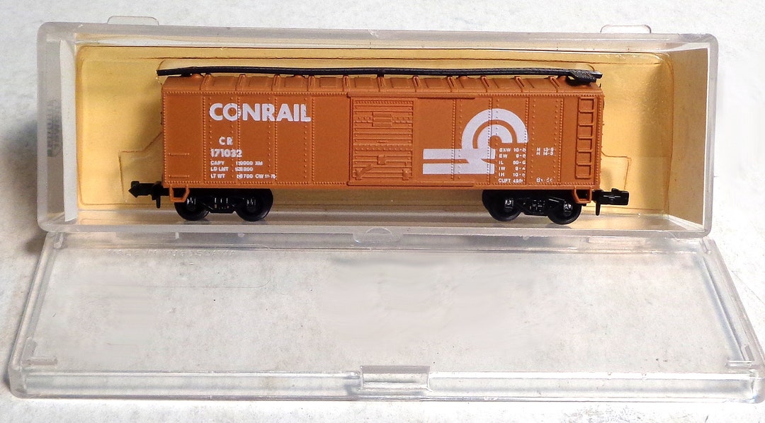 N Scale Model Power Freight Car - 40' Steel Box Car "conrail" - New in ...
