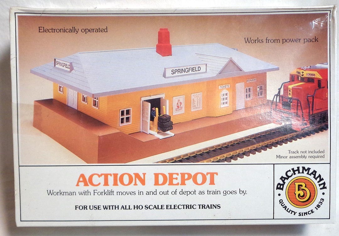 HO Scale Trains "action Depot" With Electronic Automation! - New in Box ...