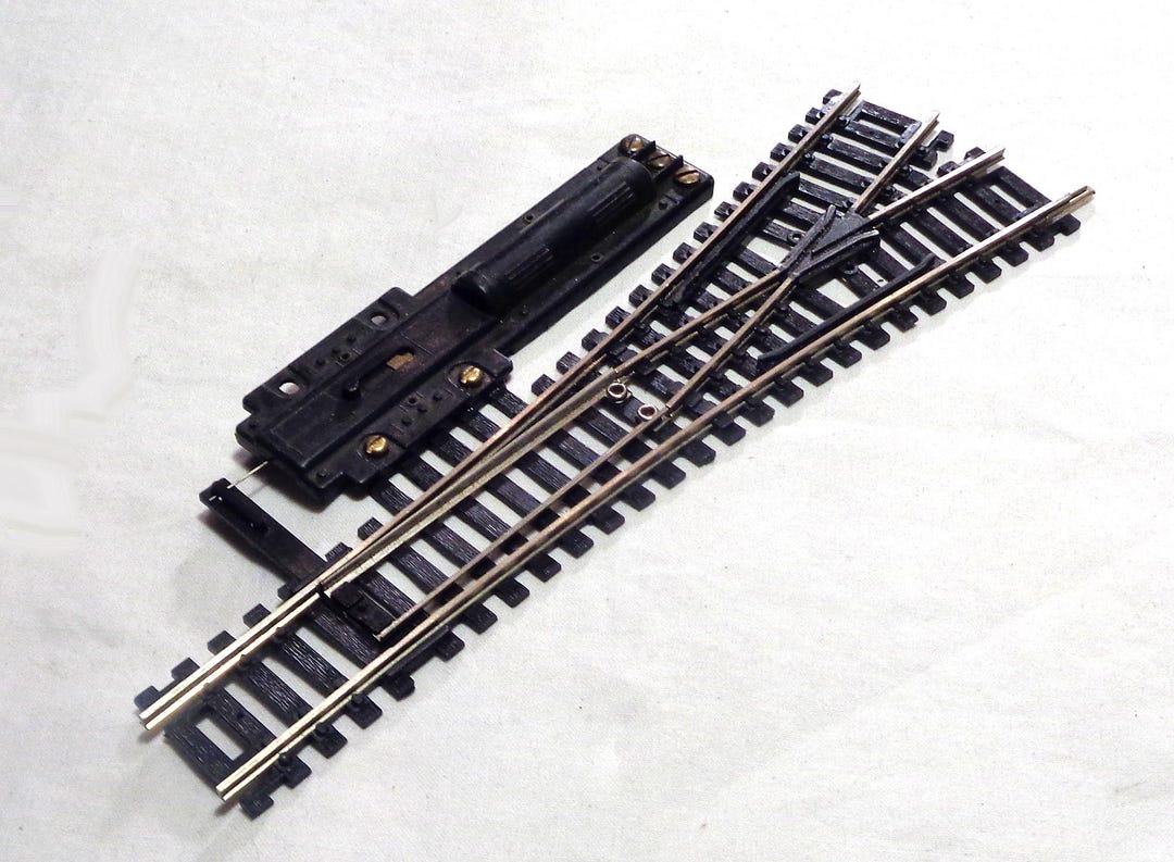 HO Scale Pre-owned ATLAS WYE Remote Switch Track - Fully Tested in Fine ...