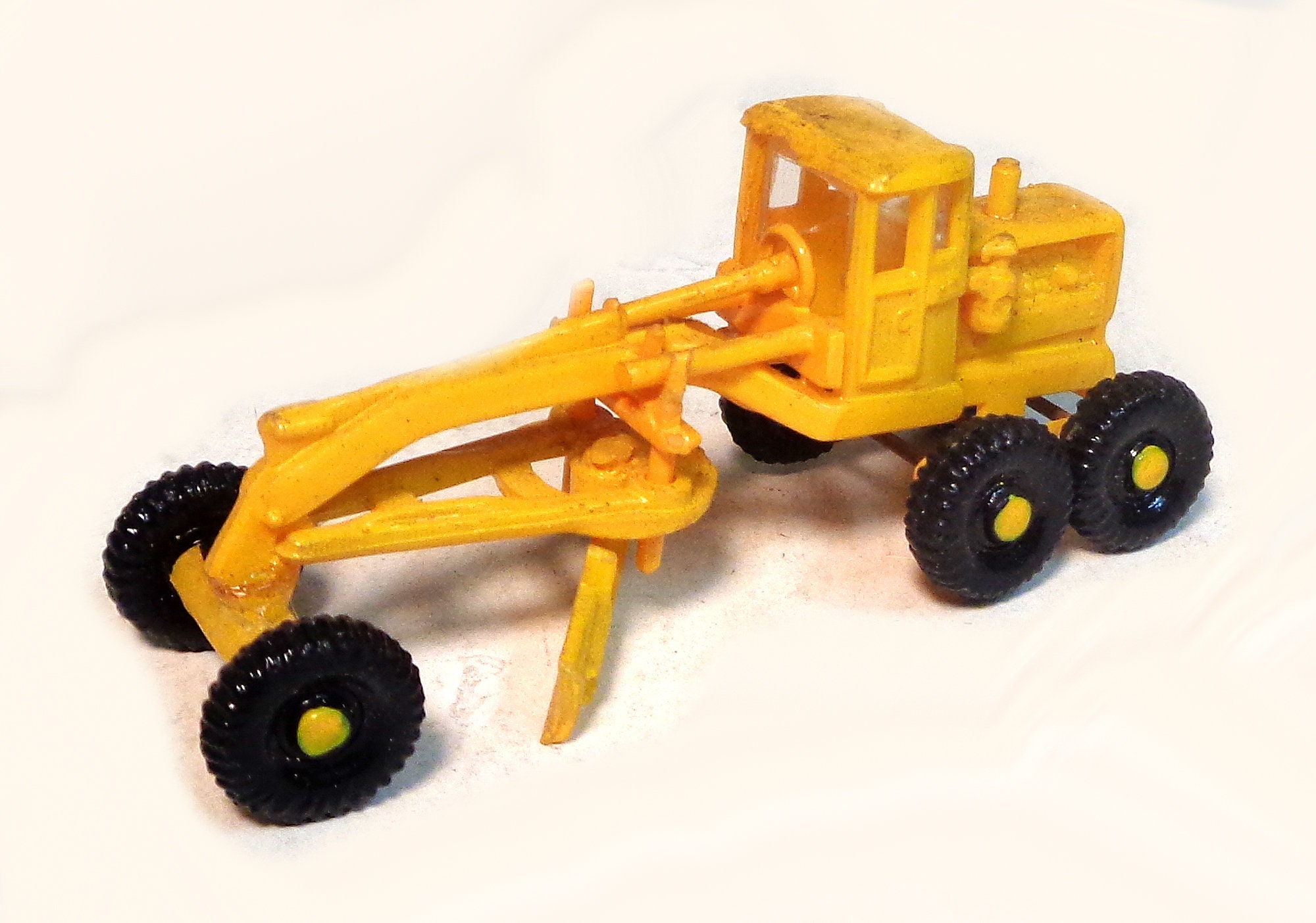 N Scale Construction Vehicle Road Grader in Excellent Reusable ...