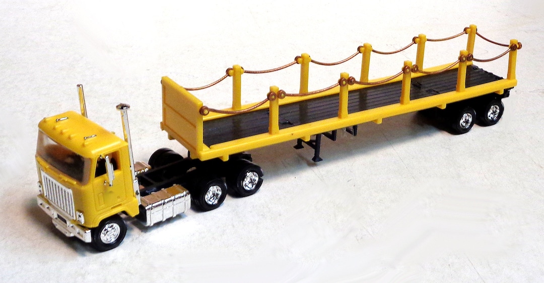 Very Rare HO Scale GMC Semi Tractor Trailer Stake Truck Great Trackside ...